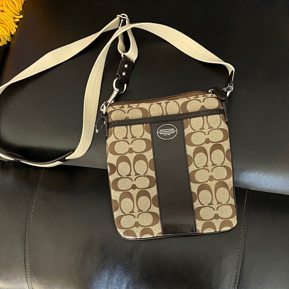 Coach | Bags | Coach Signature Brown And Cream Messenger Bag | Poshmark
